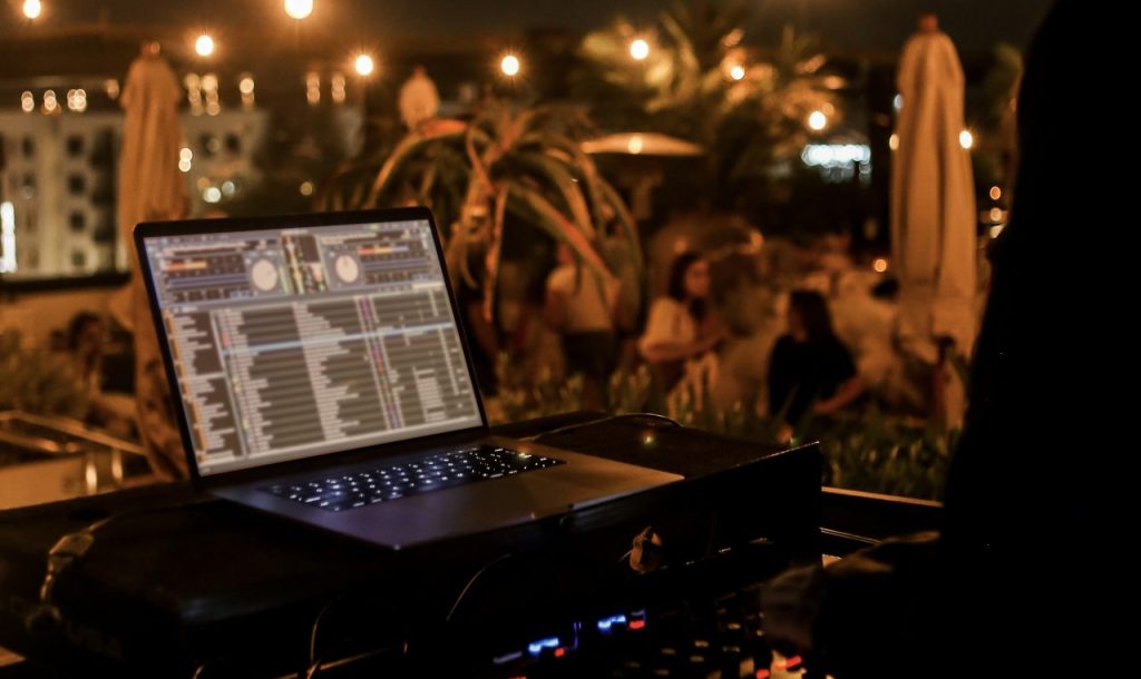The Rooftop Bar Oceanside, CA | Mission Pacific Beach Resort
